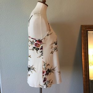 Tops | Sale Floral Cream Cami Tank Lace Inset V Neck Nwt | Poshmark